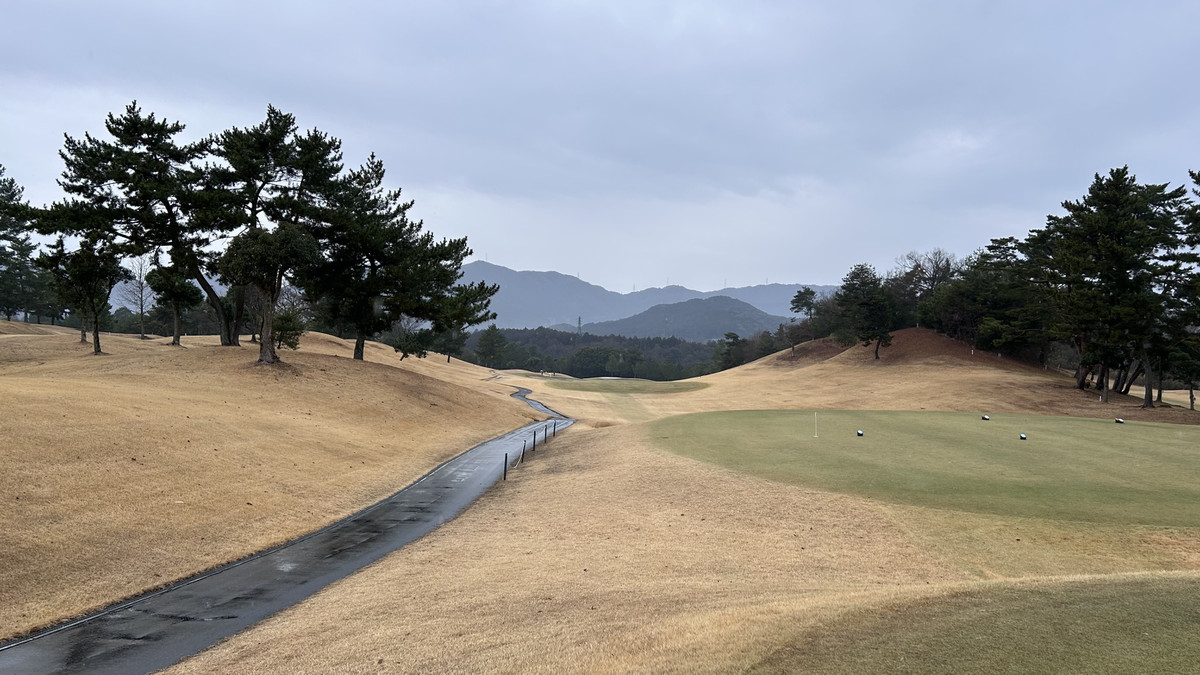 Colab blog : 瀬田ゴルフコース！